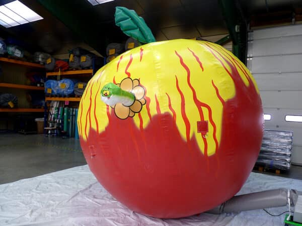 GIANT INFLATABLE APPLE - C2J