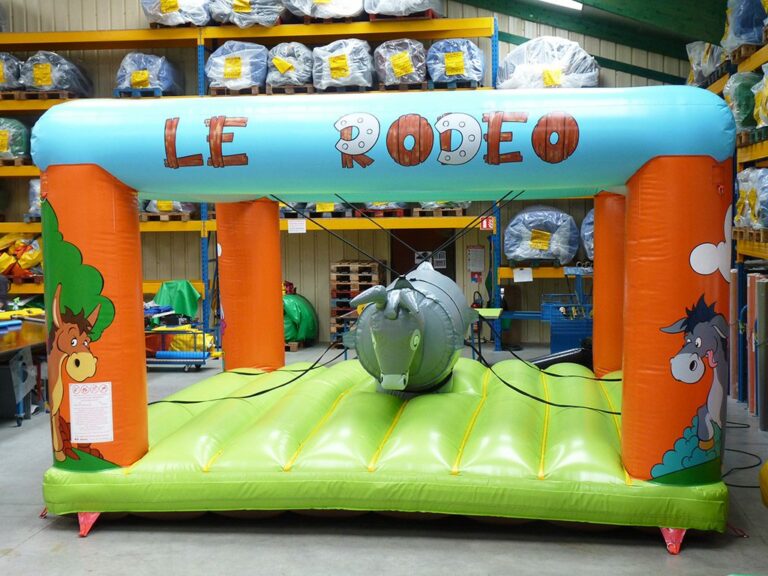 INFLATABLE RODEO DONKEY WITH FRAME - C2J