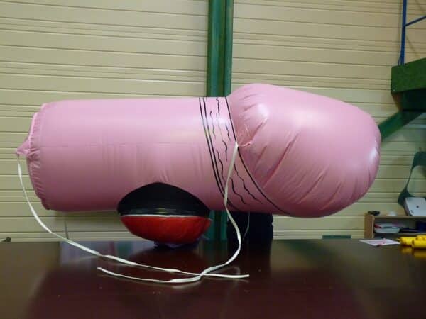 INFLATABLE WILLY - C2J